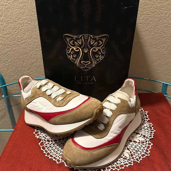 Lita by Ciara | Shoes | Nwt Luxury Lita By Ciara Trainer These Are ...